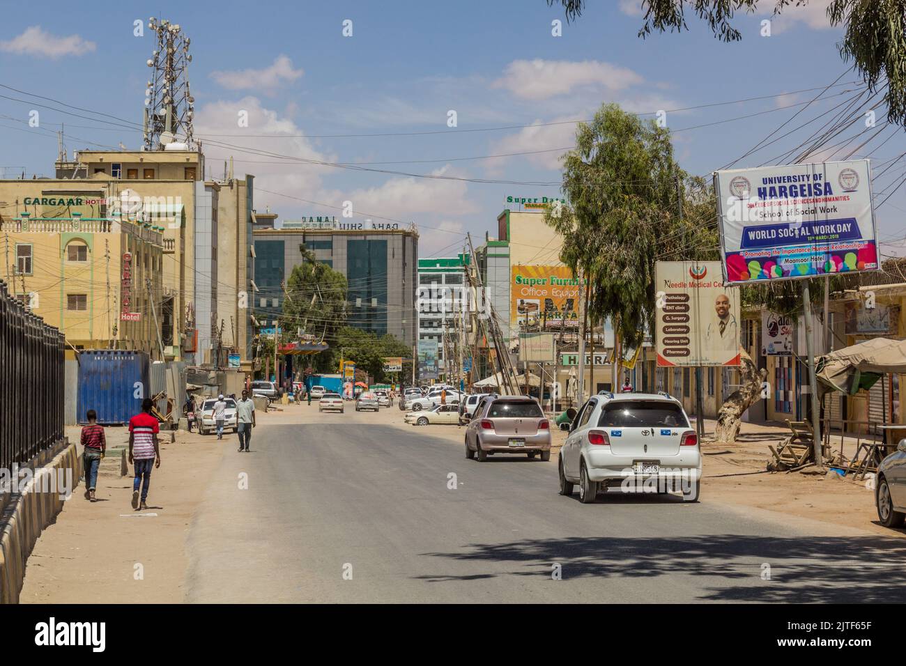 HARGEISA, SOMALILAND - APRIL 12, 2019: Street in the center of Hargeisa ...