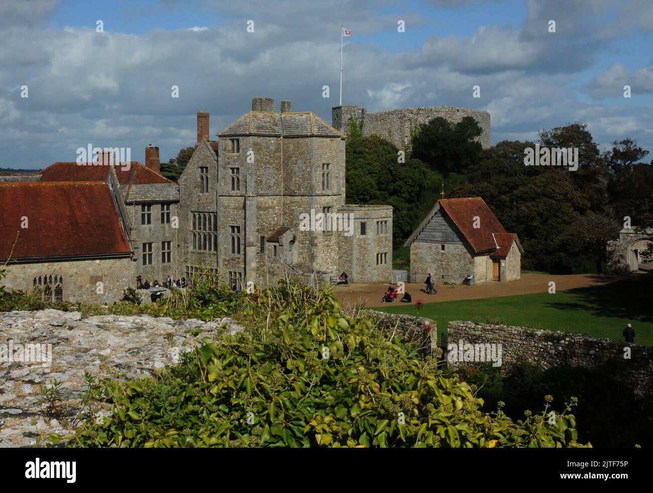 THE GREAT HALL AND THE SHELL KEEP AT CARISBROOKE CASTLE ON THE ISLE OF ...