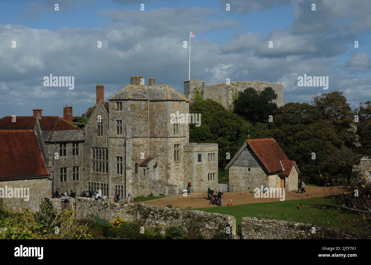 TYE GREAT HALL AND SHELL KEEP AT CARISBROOKE CASTLE ON THE ISLE OF ...