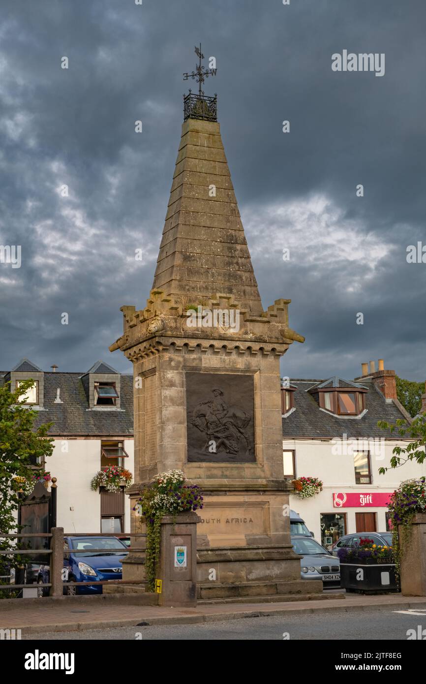 Highland square hi-res stock photography and images - Alamy