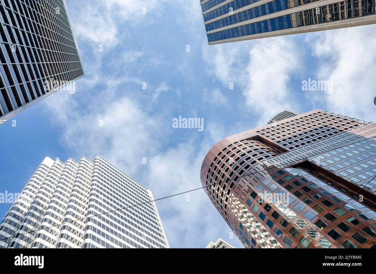 Modern tower blocks hi-res stock photography and images - Alamy
