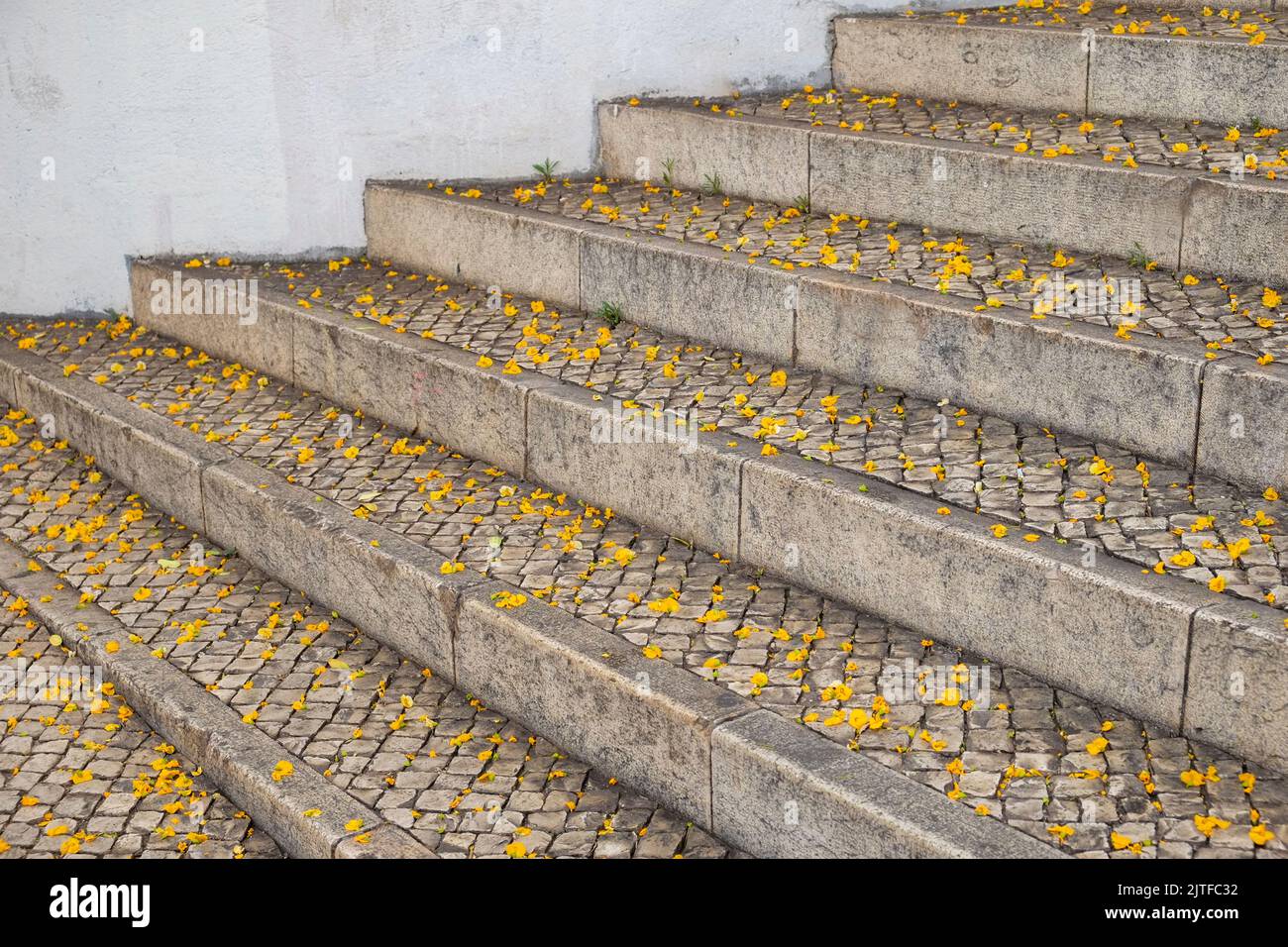 Cobblestone steps hi-res stock photography and images - Alamy