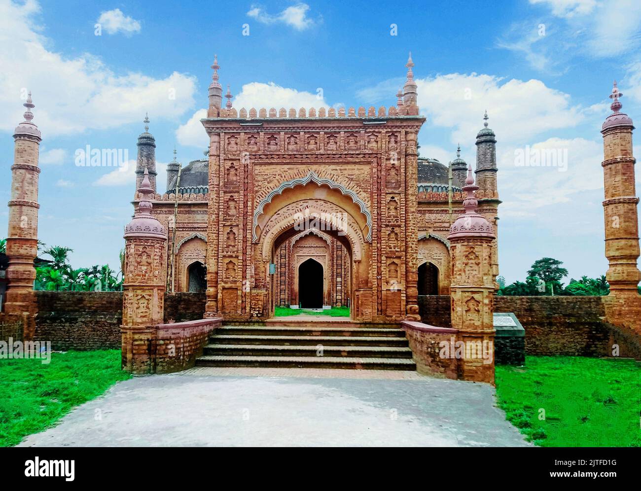 An old Mosque In Thakurgaon City Stock Photo - Alamy