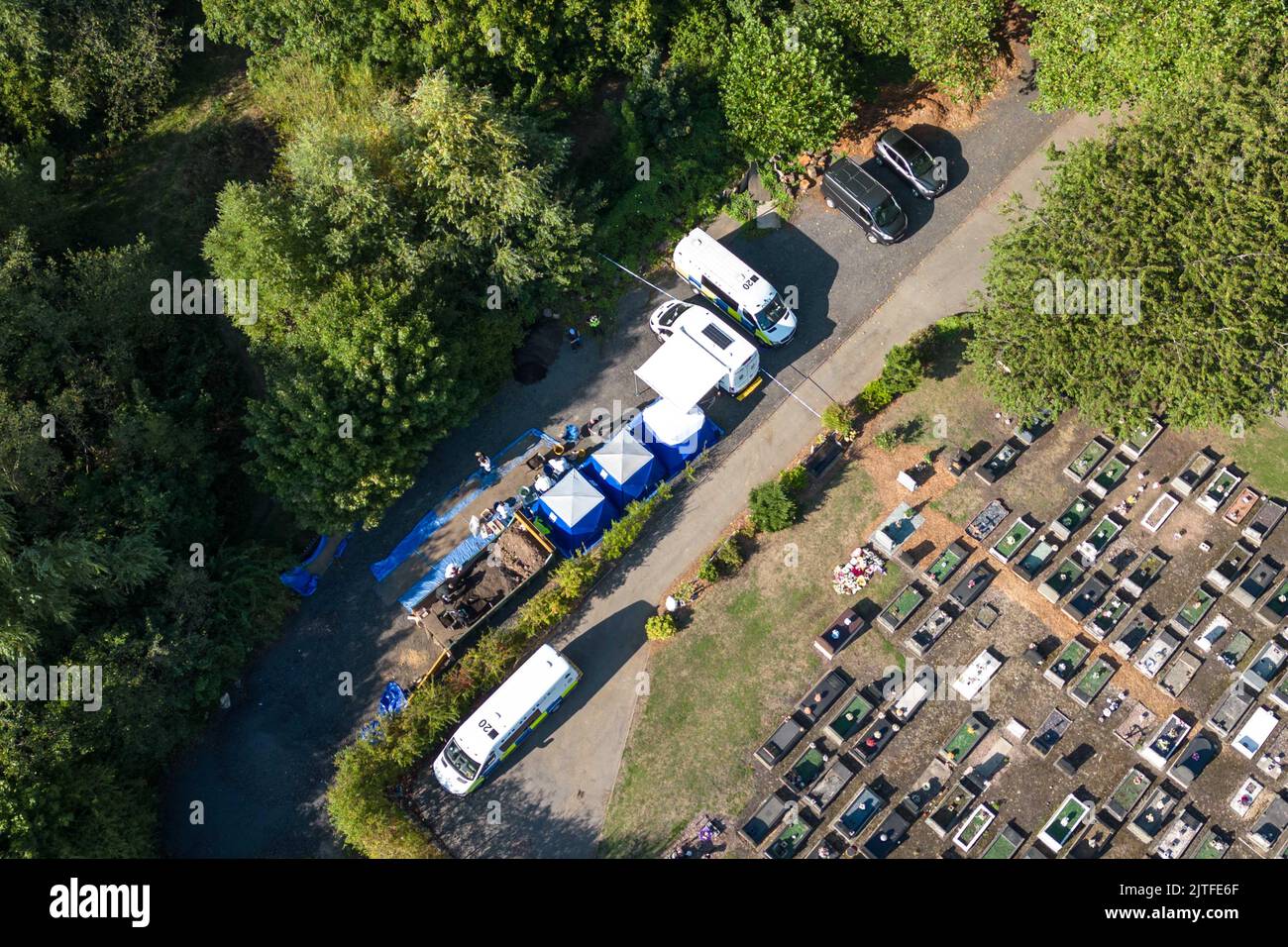 Police forensics tents hi-res stock photography and images - Alamy