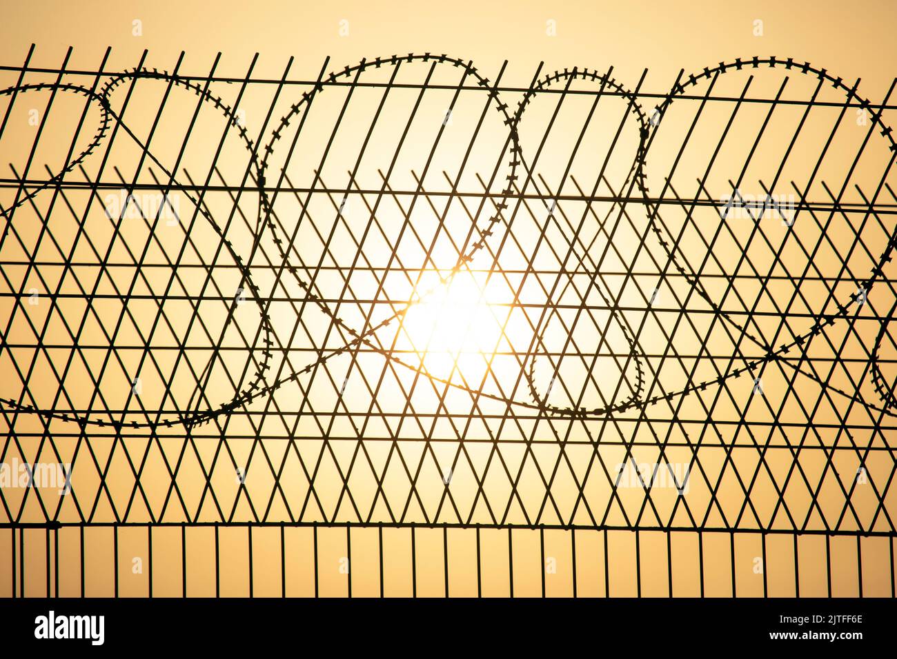 Border wall metaphor hi-res stock photography and images - Alamy