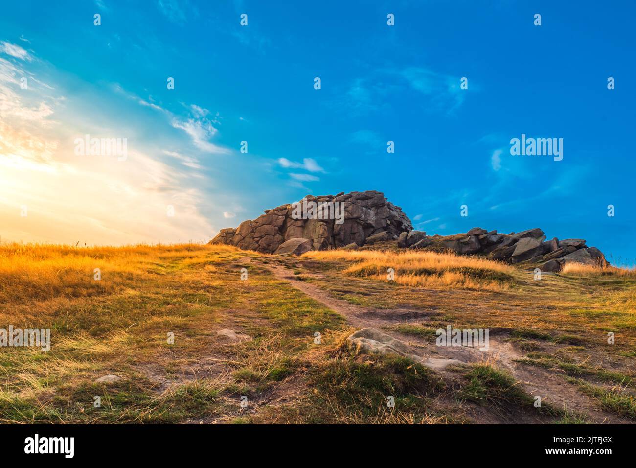 Uk map rock grass hi-res stock photography and images - Alamy