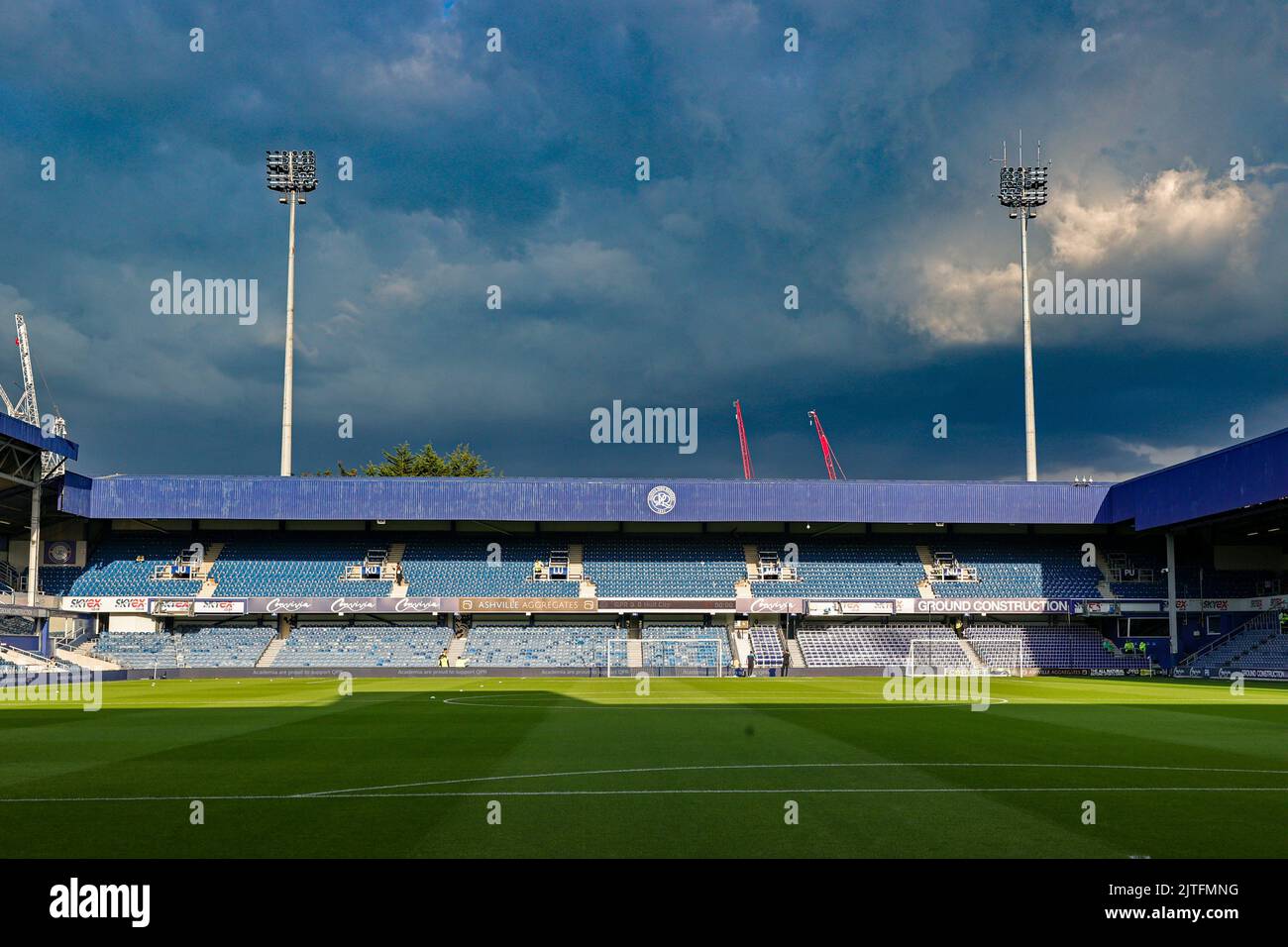 Loft randall hi-res stock photography and images - Alamy