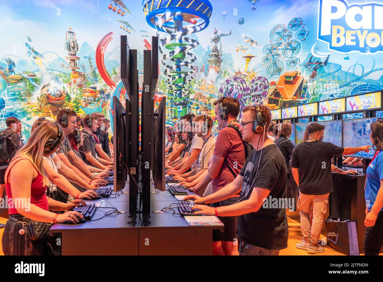 Gamescom, the world's largest trade fair for video and computer games ...