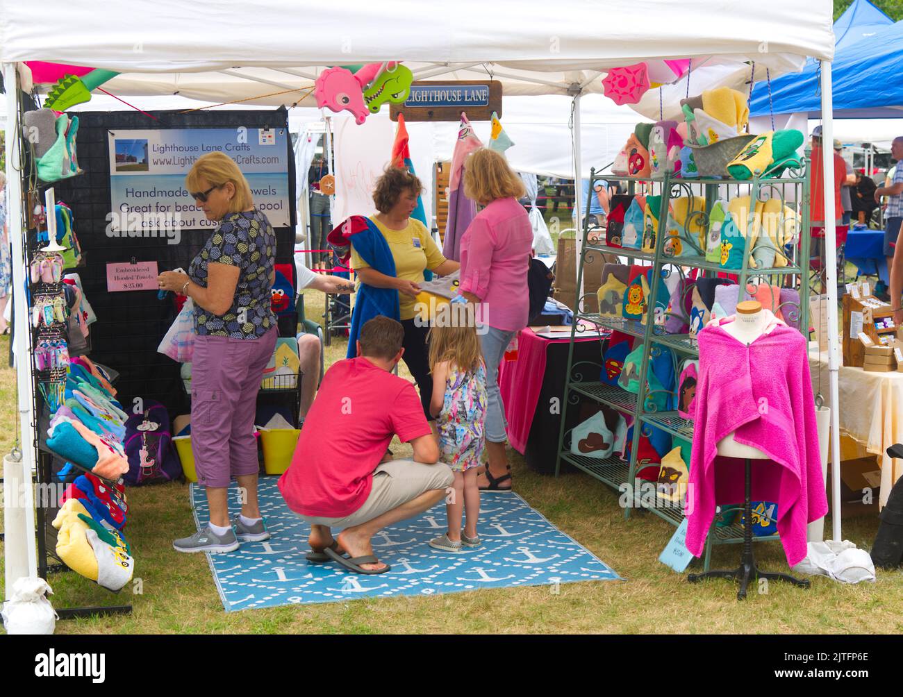 Shoppers at anarts and craft show at Drummer Boy Park in Brewster ...
