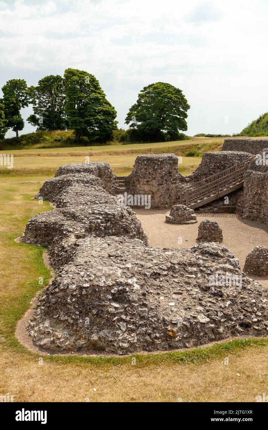 Old Sarum Cathedral near the city of Salisbury, England Stock Photo - Alamy