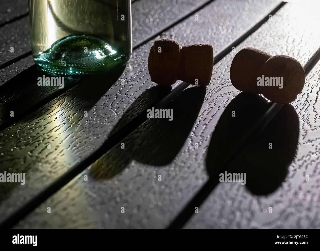 Night time drink hi-res stock photography and images - Alamy