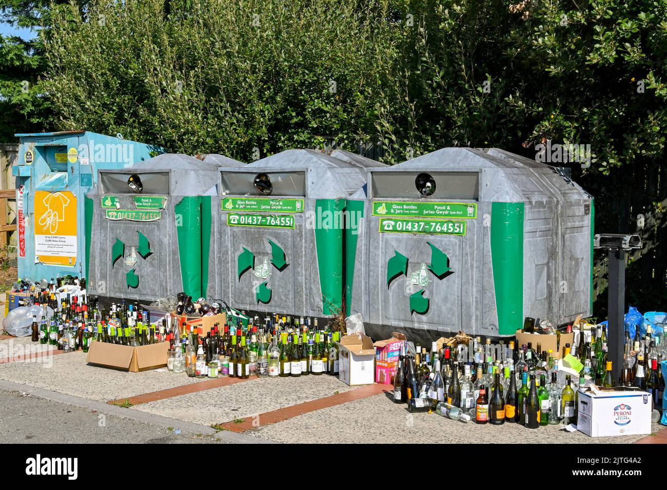 Newport, Pembrokeshire, Wales - August 2022: Large number of wine ...