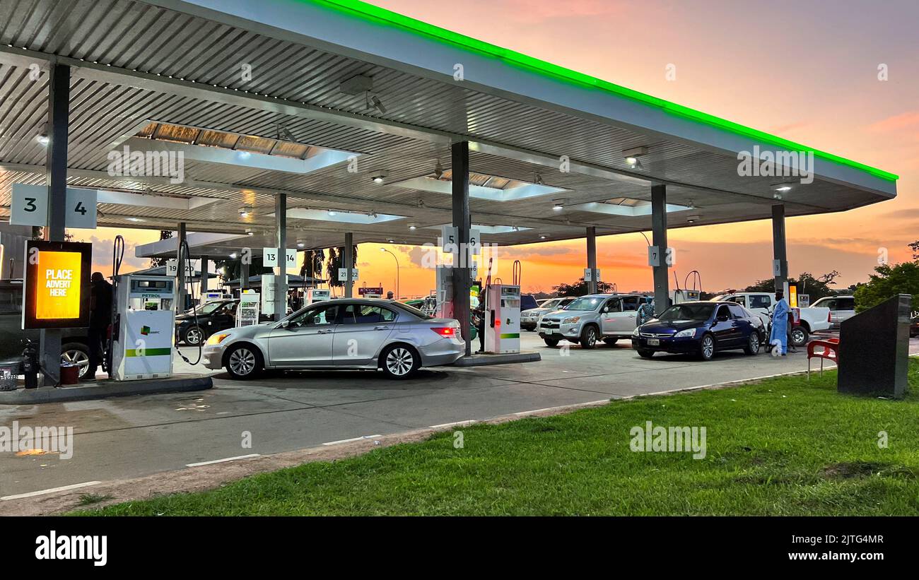 Nigeria gas station hi-res stock photography and images - Alamy