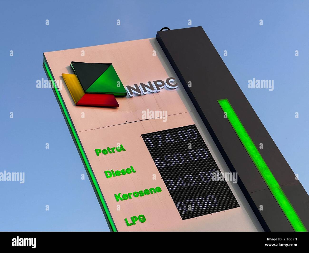 Nigeria gas station hi-res stock photography and images - Alamy