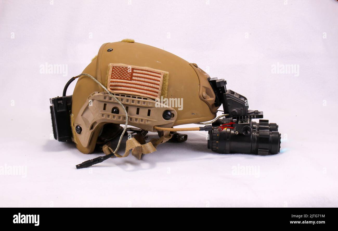Night vision goggles hi-res stock photography and images - Alamy