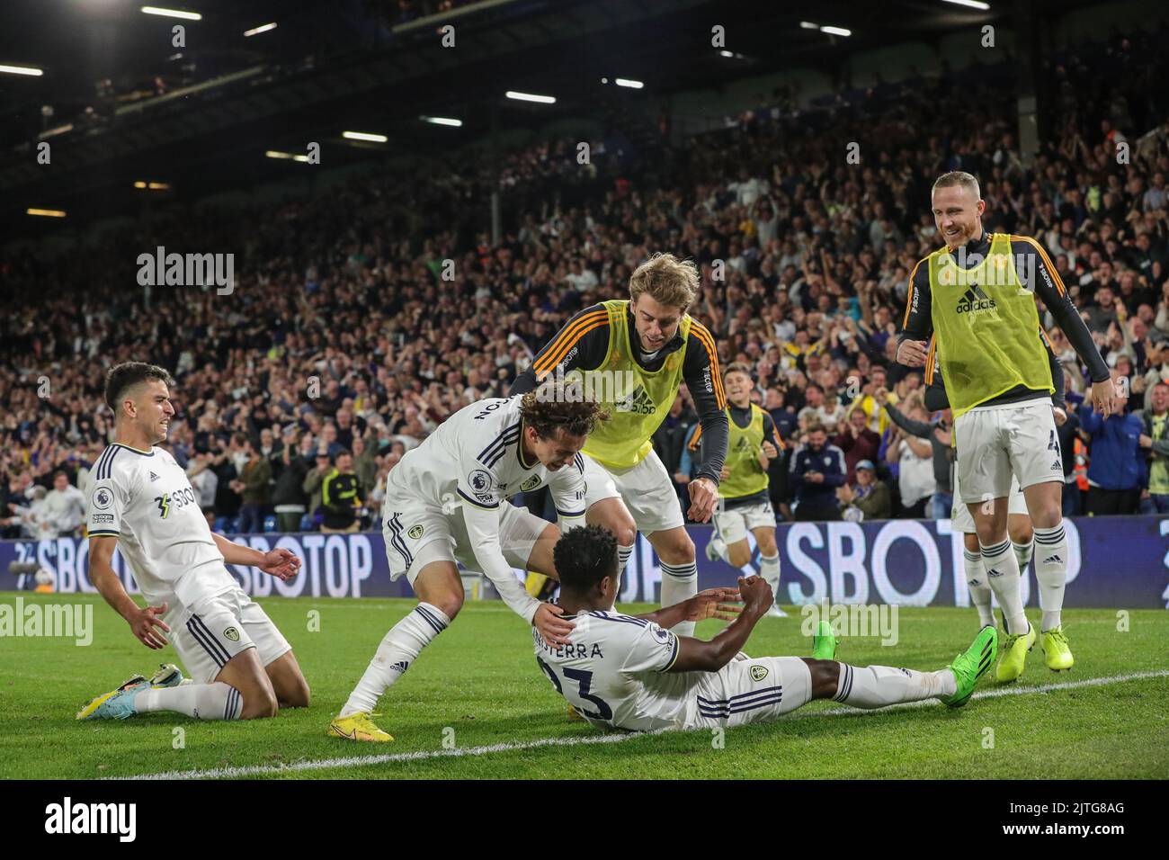 Sinisterra aaronson hi-res stock photography and images - Alamy