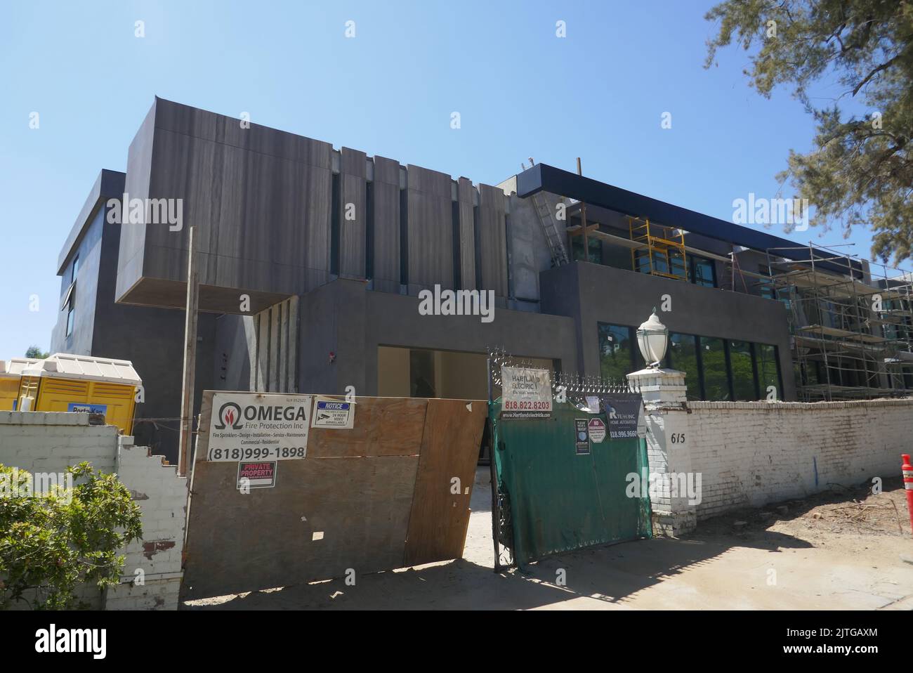 Los Angeles, California, USA 27th August 2022 Actress Greta Garbo and Actress Claudette Colbert ...