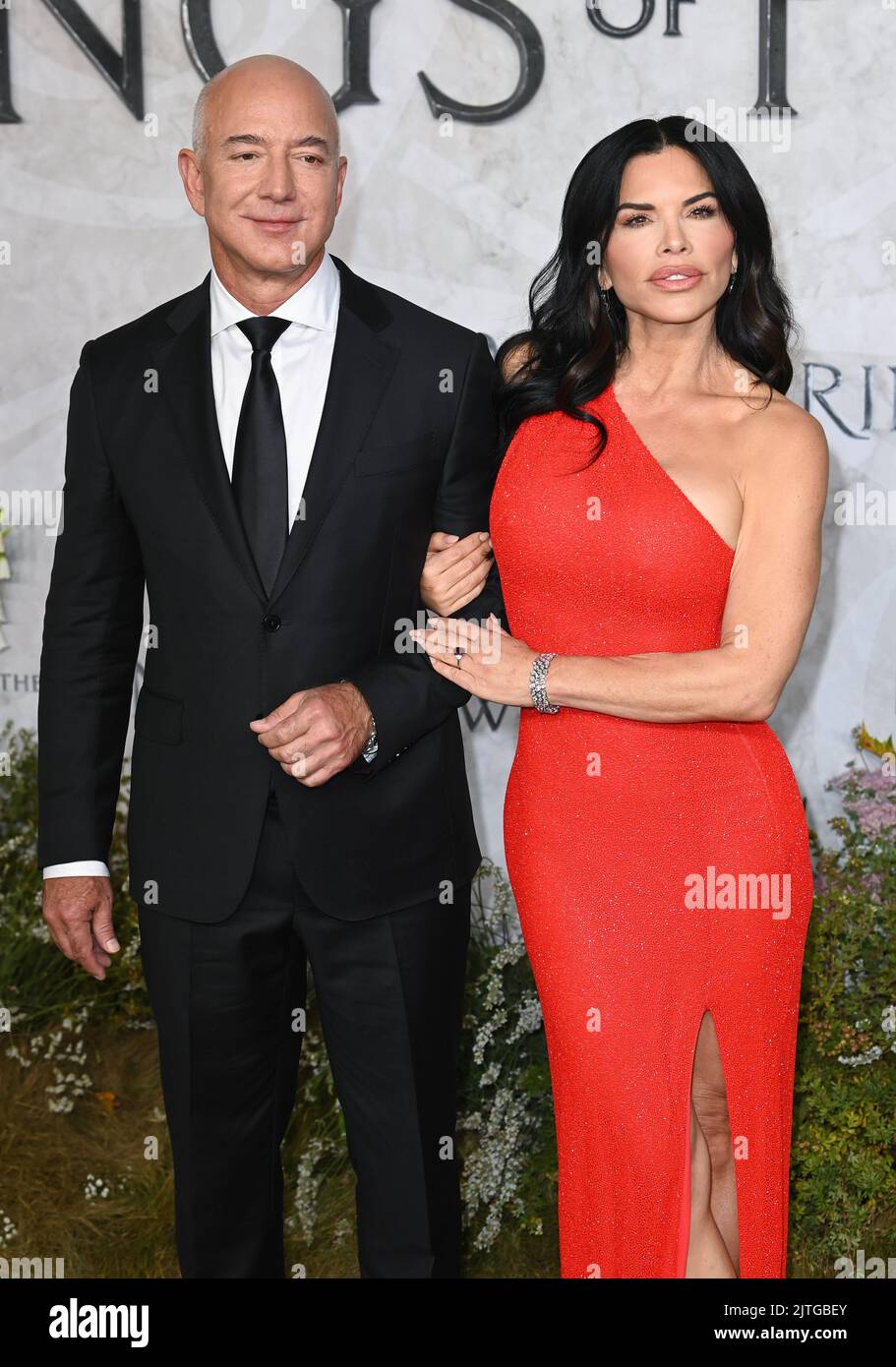 August 30th, 2022. London, UK. Jeff Bezos and Lauren Sanchez arriving ...