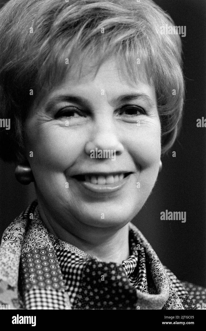 Former Soviet Premier Mikhail Gorbachev, and wife Raisa, receive Keys ...