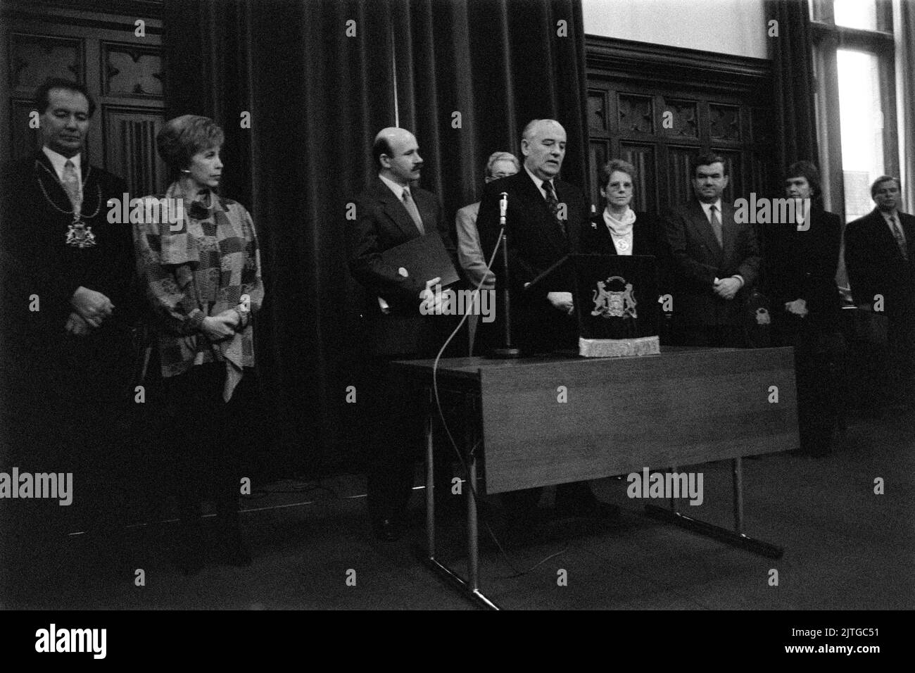 Former russian premier mikhail gorbachev hi-res stock photography and ...