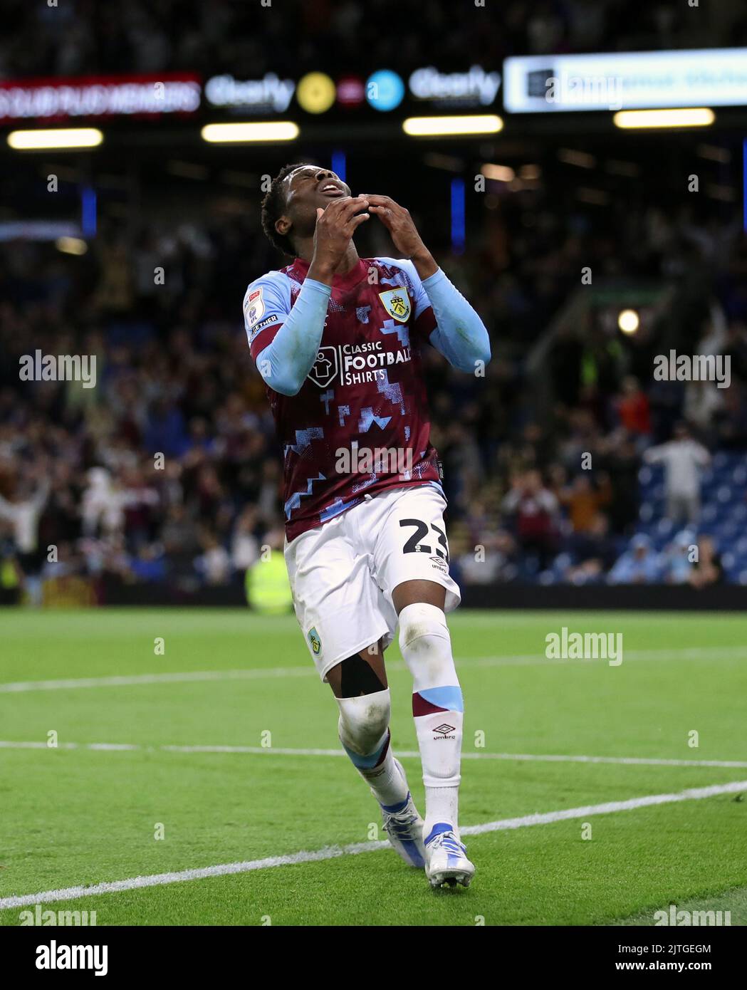 Nathan tella burnley hi-res stock photography and images - Alamy