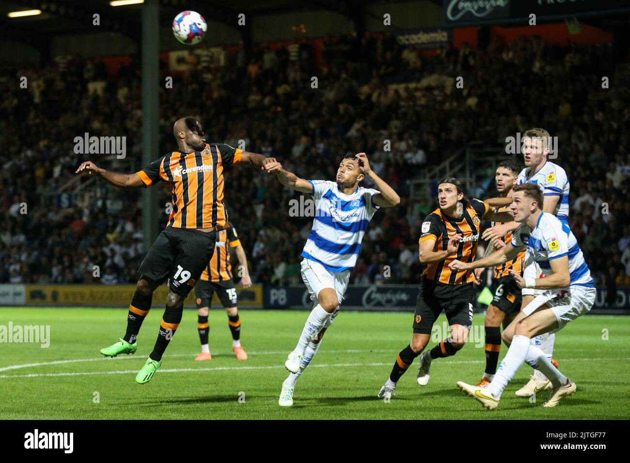 Hull City players attack a corner Stock Photo - Alamy