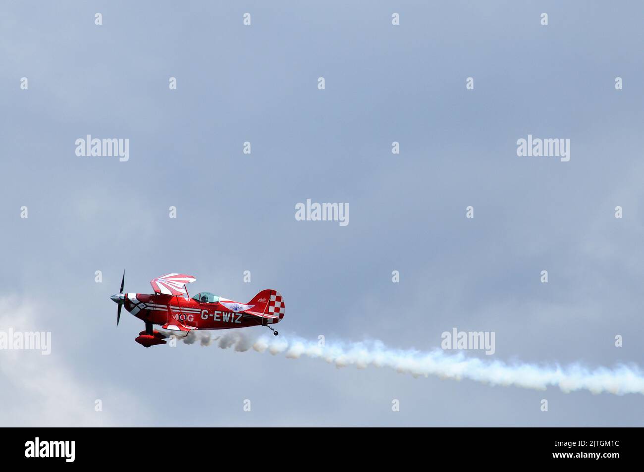 Rich Goodwin and his Pitts S2S Bi Plane, G-EWIZ Stock Photo - Alamy