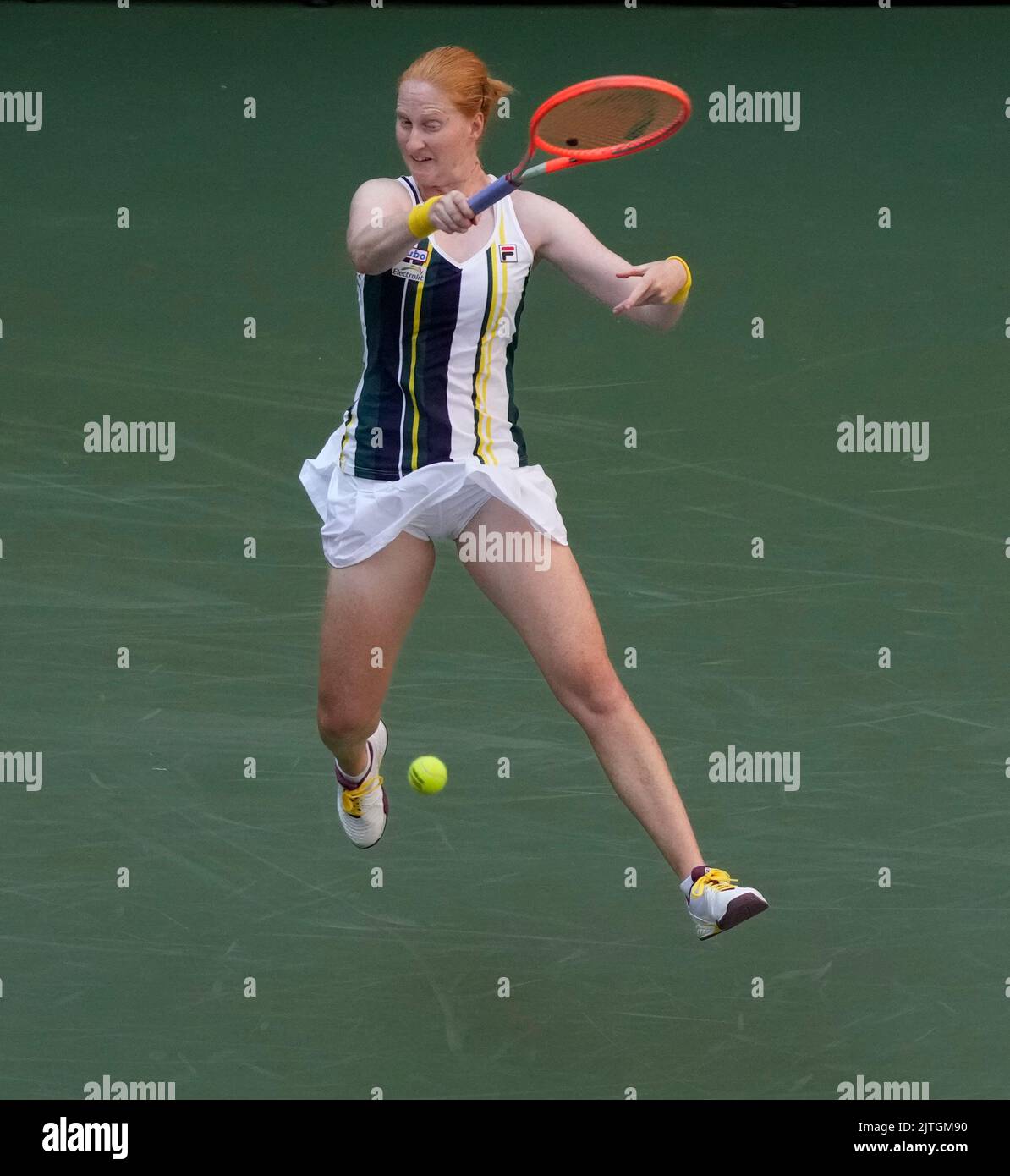 August 30, 2022: Alison Van Uylvanck (BEL) defeated Venus Williams (USA ...
