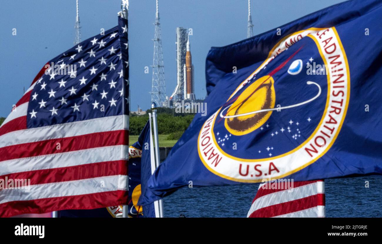 Artemis 1 flag hi-res stock photography and images - Alamy