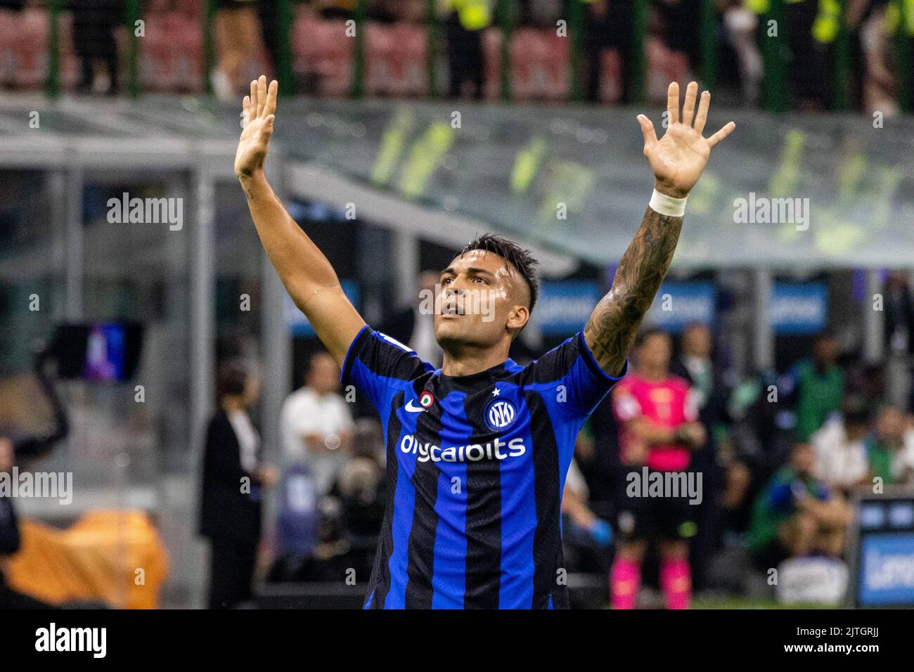 Emanuel Aiwu of US Cremonese in action during the Serie A football ...