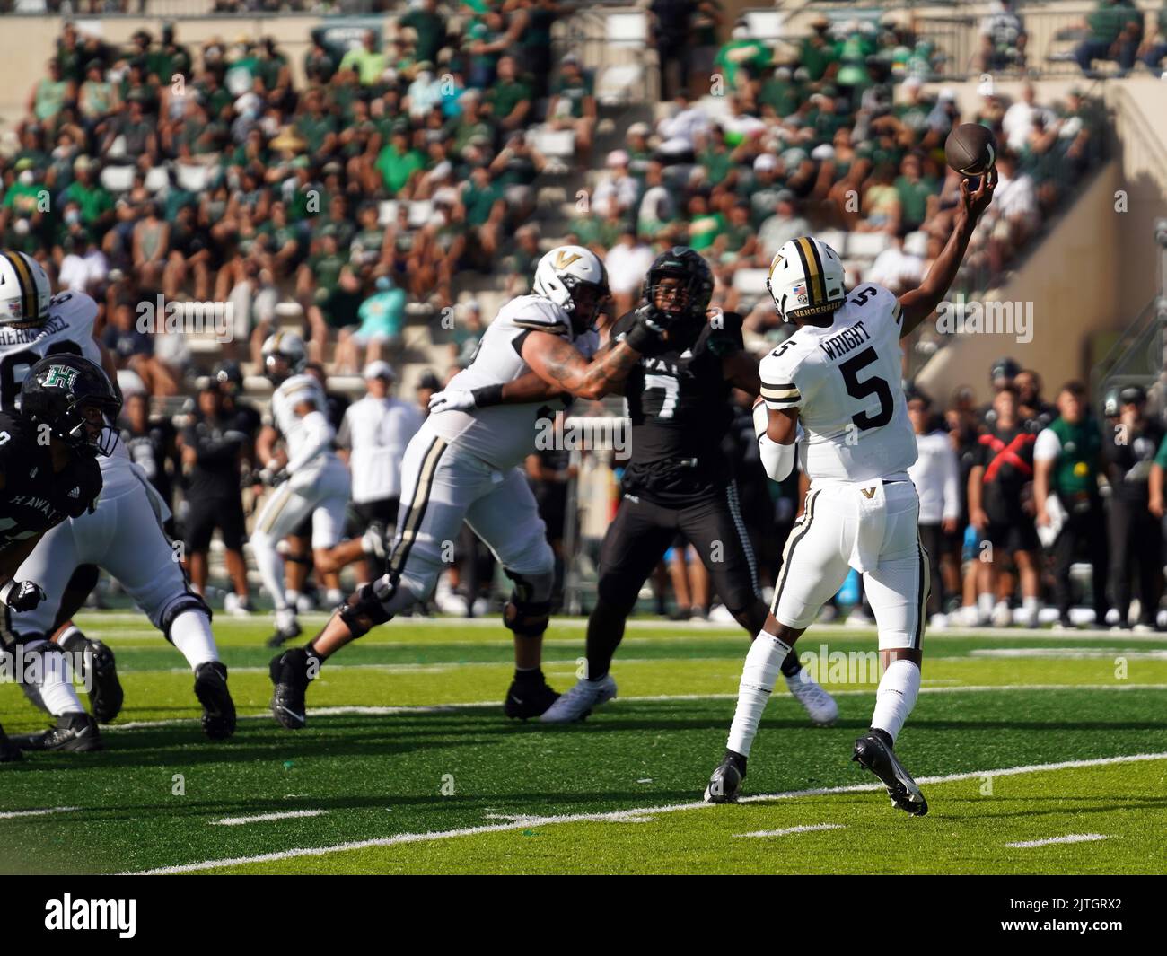 August 27, 2022 - Vanderbilt Commodores quarterback Mike Wright (5 ...