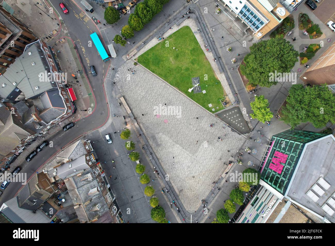 Luton city centre aerial hi-res stock photography and images - Alamy