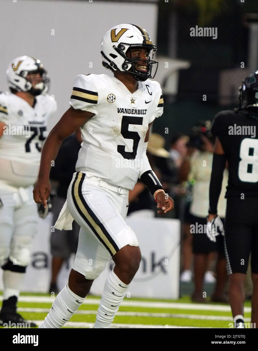 August 27, 2022 - Vanderbilt Commodores quarterback Mike Wright (5) during a game between the ...