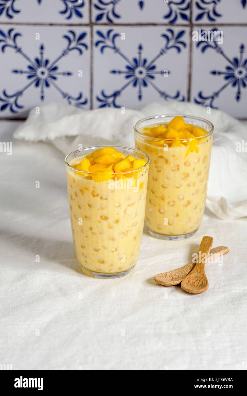 Thai coconut mango sago pudding - tapioca pudding Stock Photo - Alamy