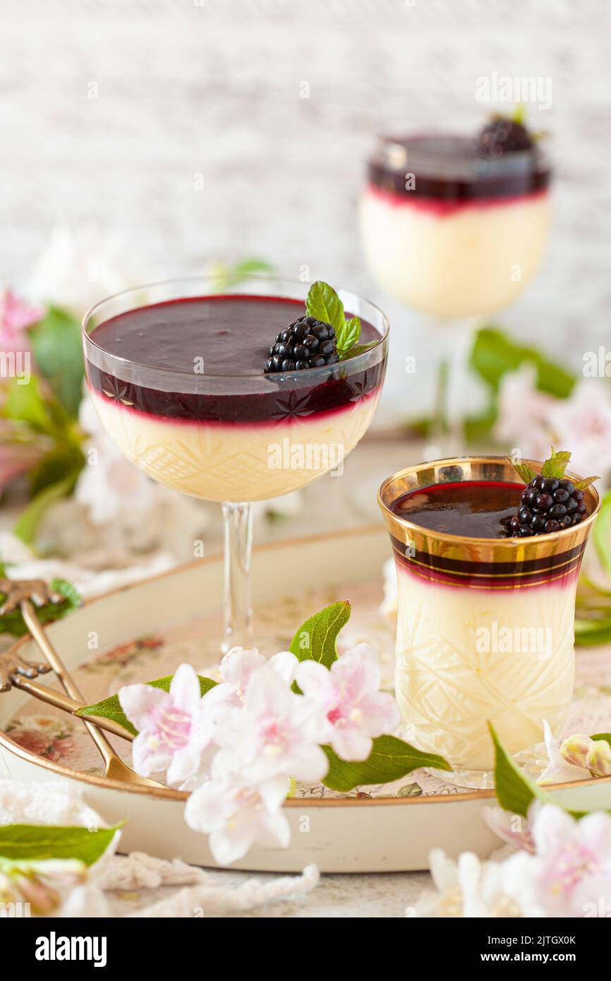 Puddiing hi-res stock photography and images - Alamy