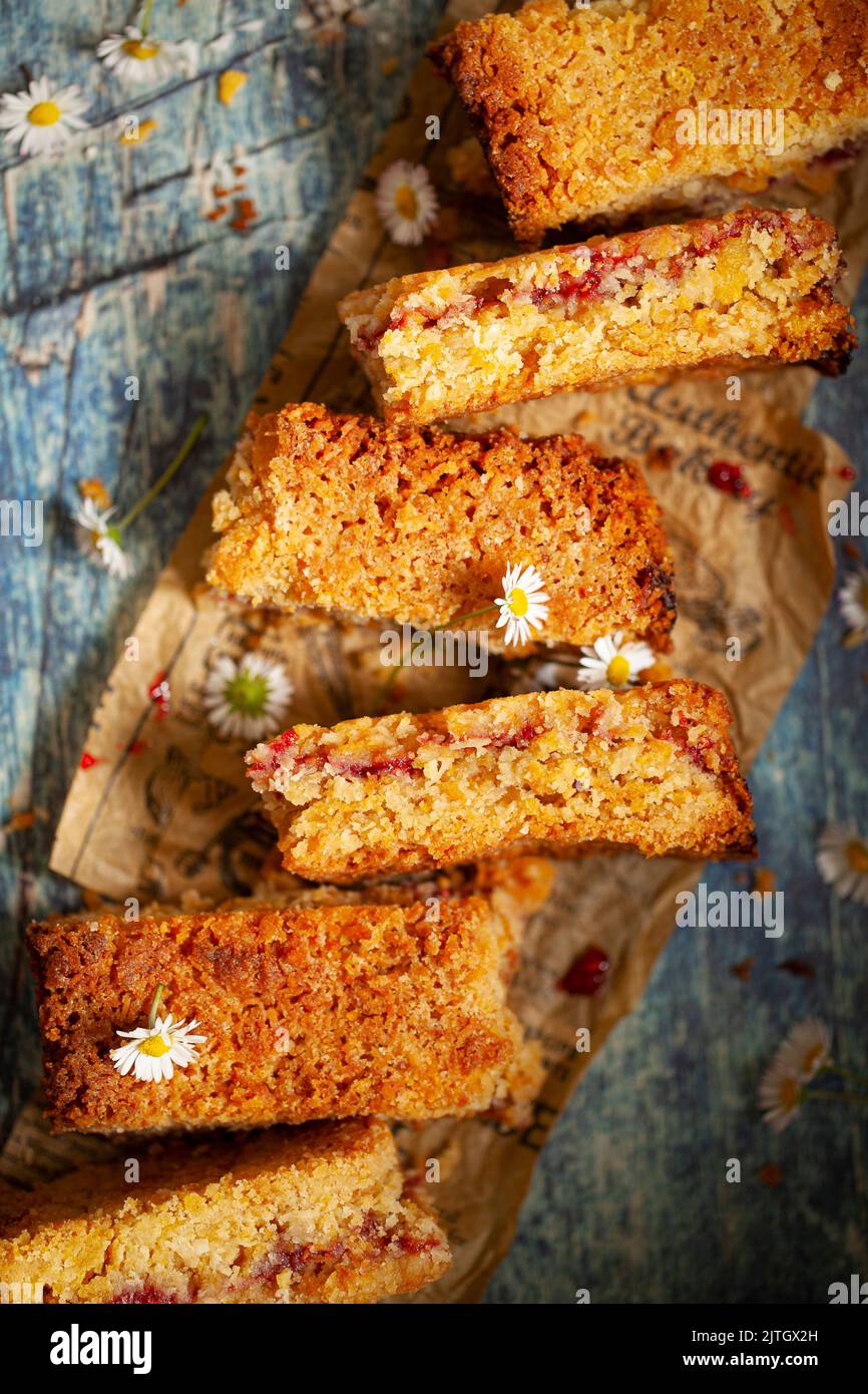 Cornflake bars hi-res stock photography and images - Alamy