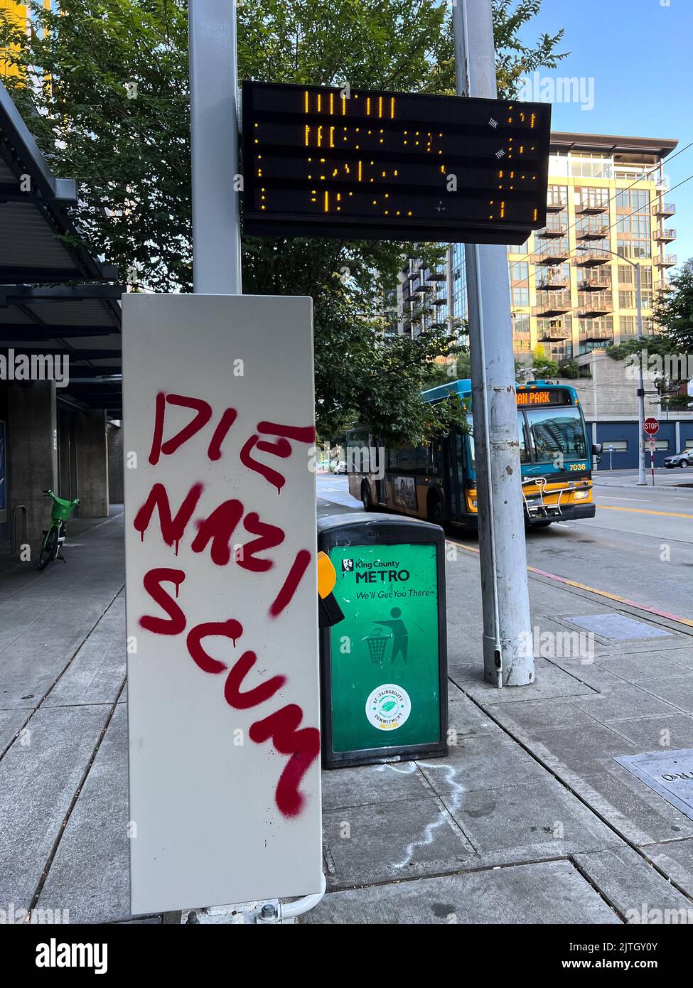 Seattle, USA. 24 Aug, 2022. Die Nazi Scum written at a bus stop in ...