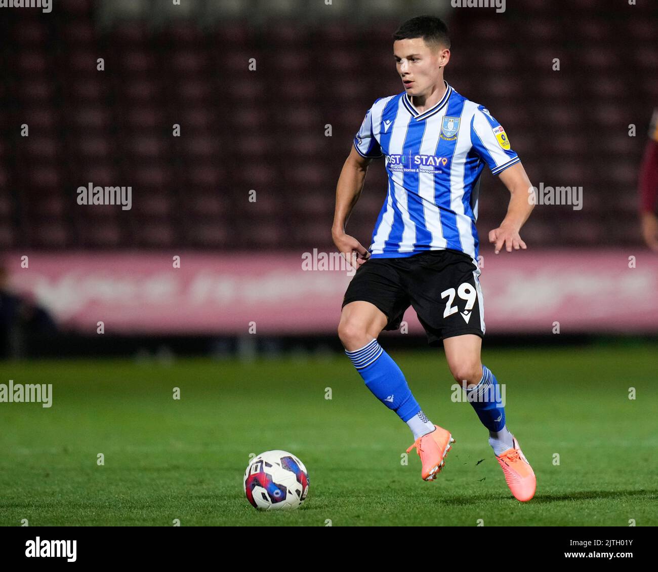 Alex Hunt #29 of Sheffield Wednesday Stock Photo - Alamy