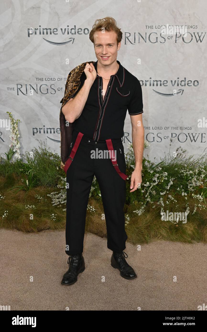 Middle earth map lord of the rings hi-res stock photography and images ...