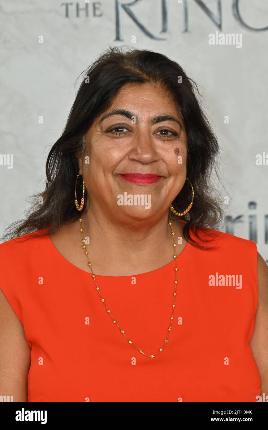 Middle earth map lord of the rings hi-res stock photography and images ...