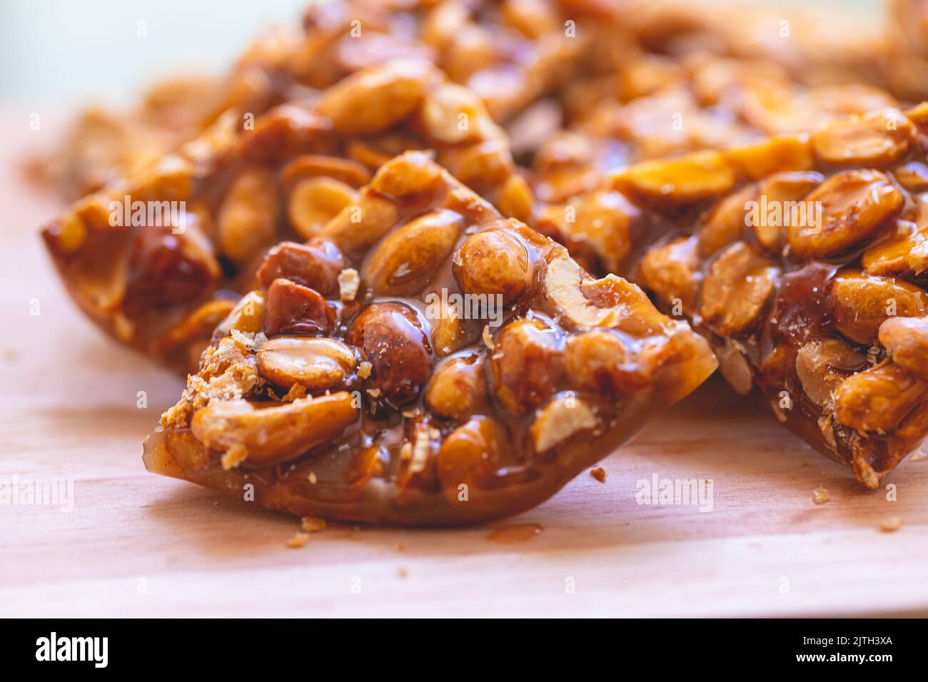 Brazilian peanut-based caramelized sweet that in Brazilian Portuguese ...
