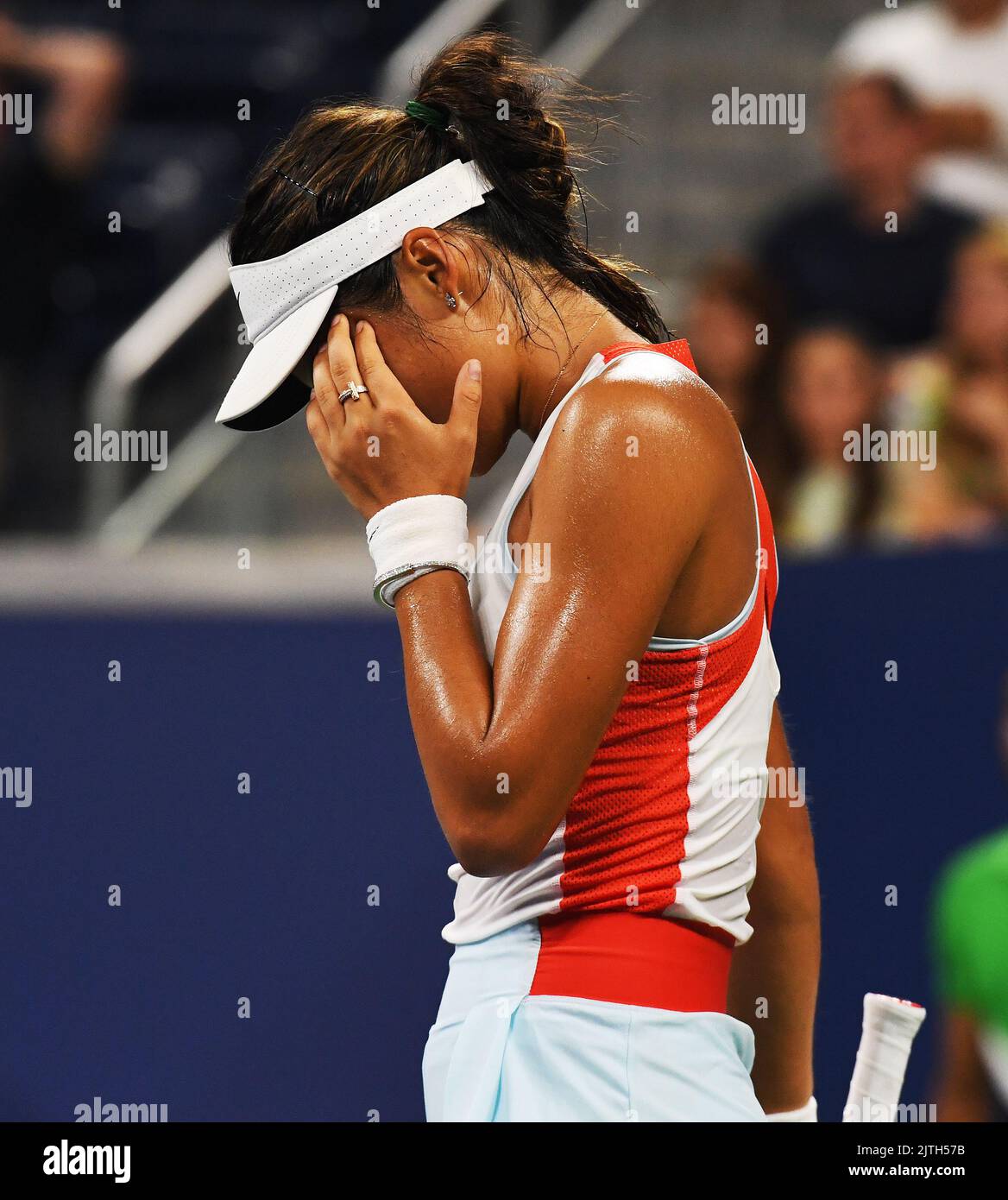 Emma raducanu 2022 us open hi-res stock photography and images - Alamy