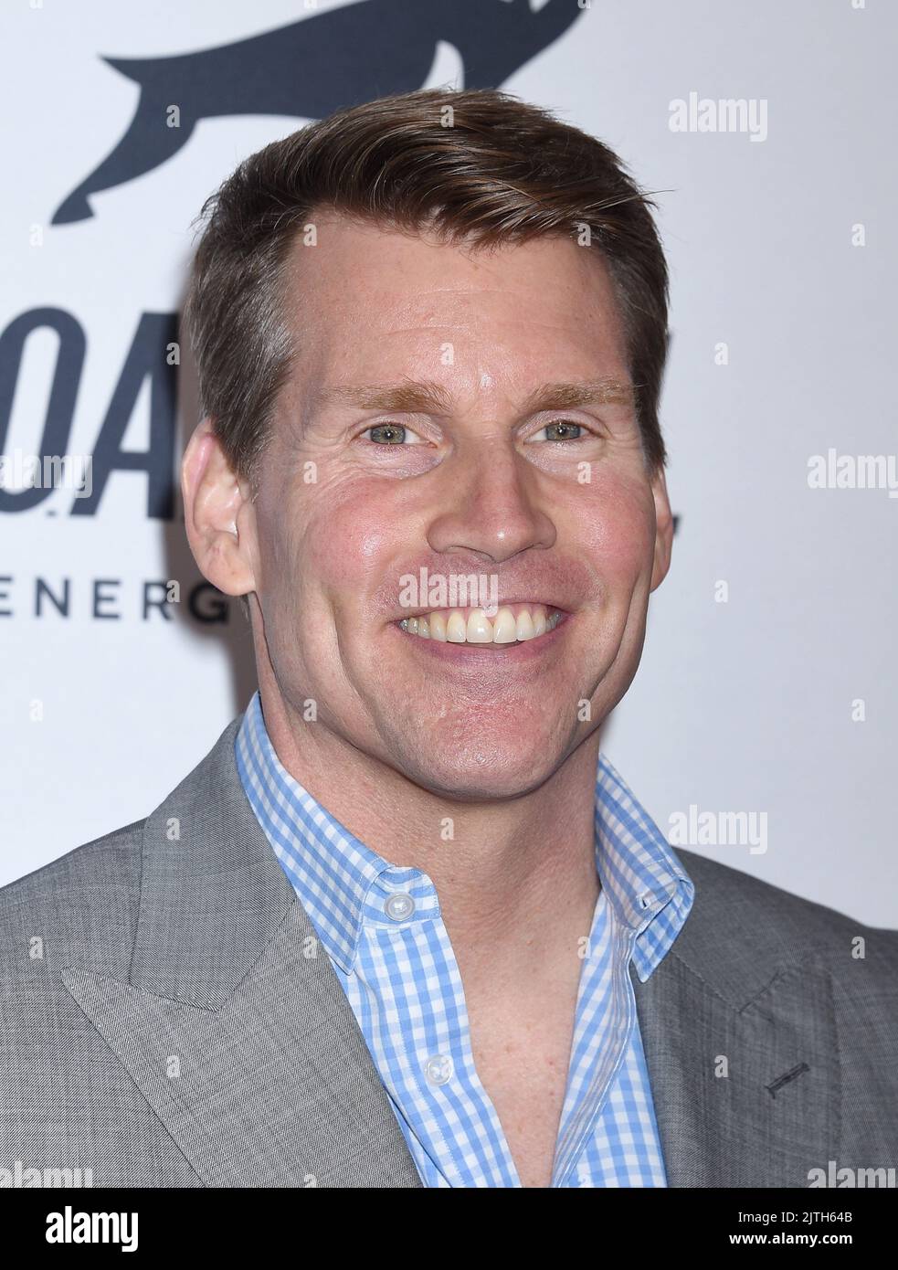 Scott Hanson arriving to the 2022 Harold and Carole Pump Foundation ...