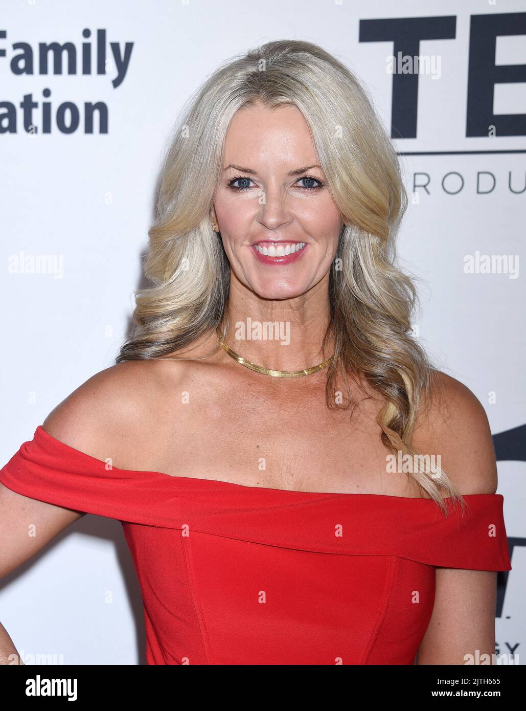 Stacy Sager arriving to the 2022 Harold and Carole Pump Foundation Gala ...