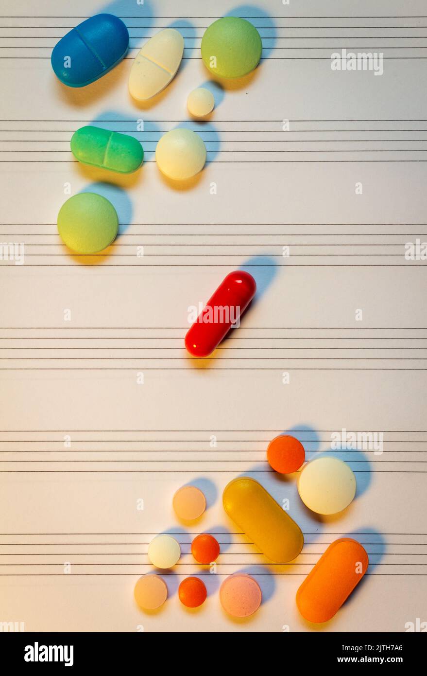 Medicines different shapes colors hi-res stock photography and images ...