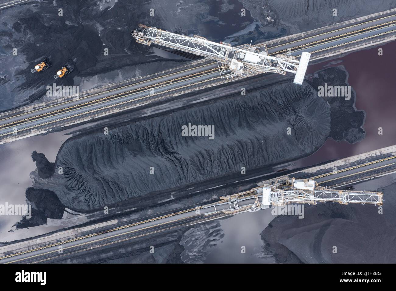 The coal terminal with technics working in it Stock Photo - Alamy