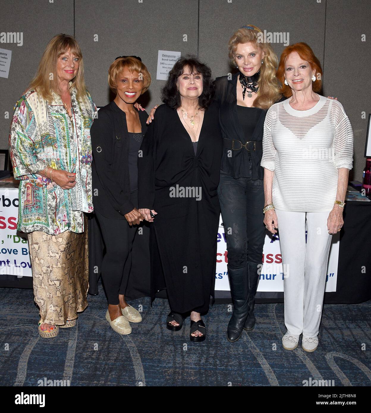 Mary Stavin, Gloria Hendry, Lana Wood, Kristina Wayborn and Luciana ...