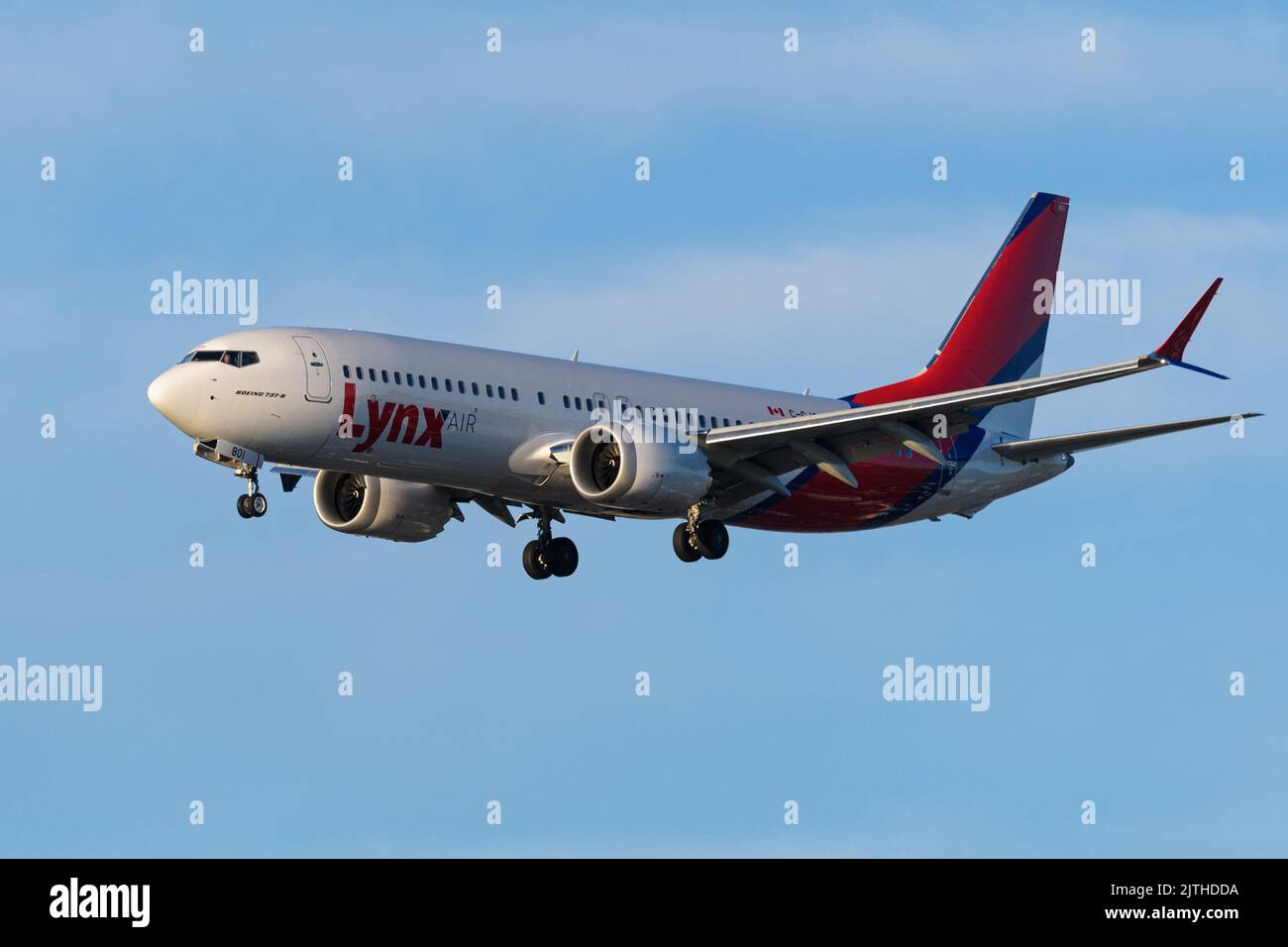 Richmond, British Columbia, Canada. 29th Aug, 2022. A Lynx Air Boeing ...