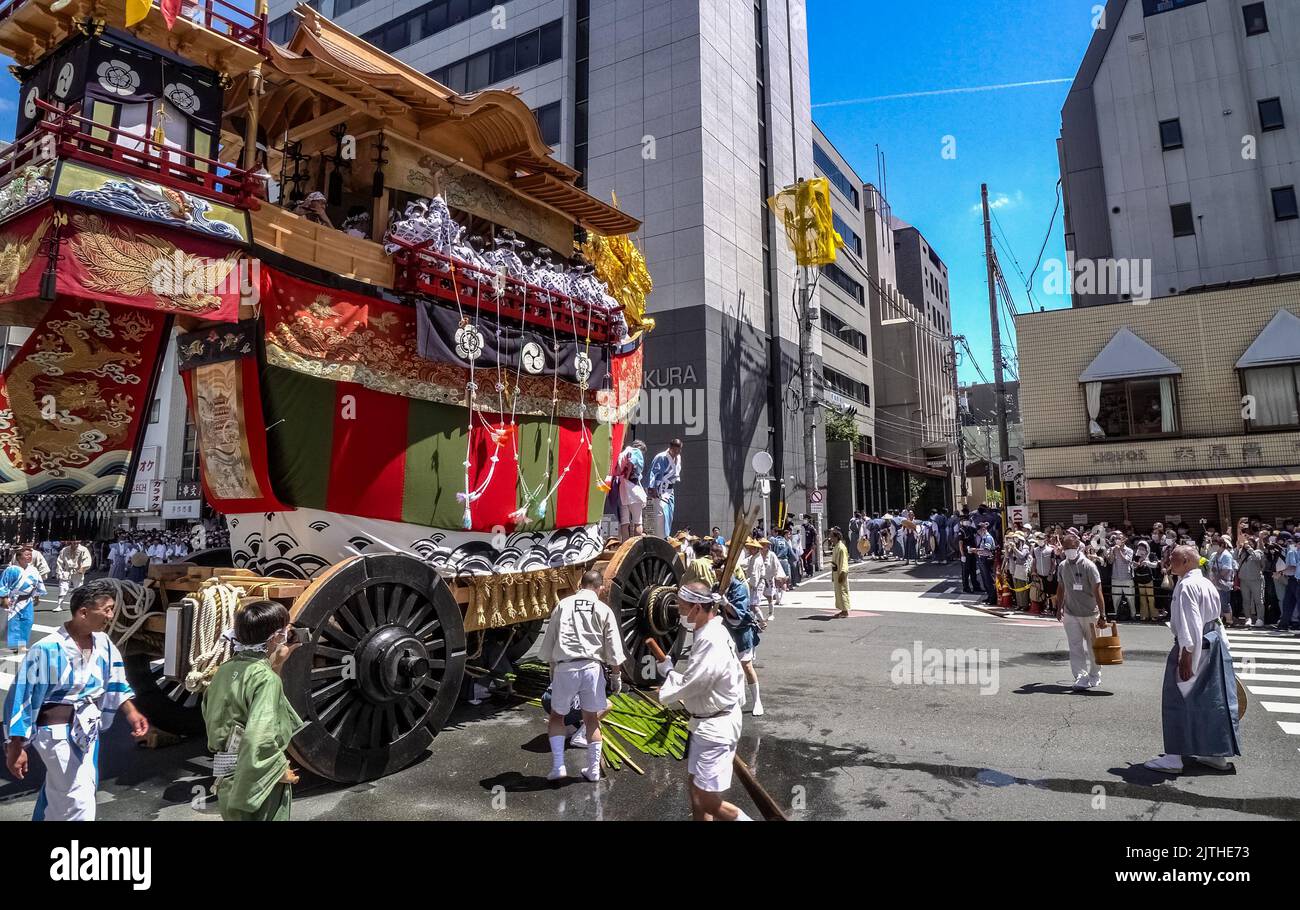 Gion Matsuri (Gion Festival), chariot parade, pulling the Ofuneboko ...
