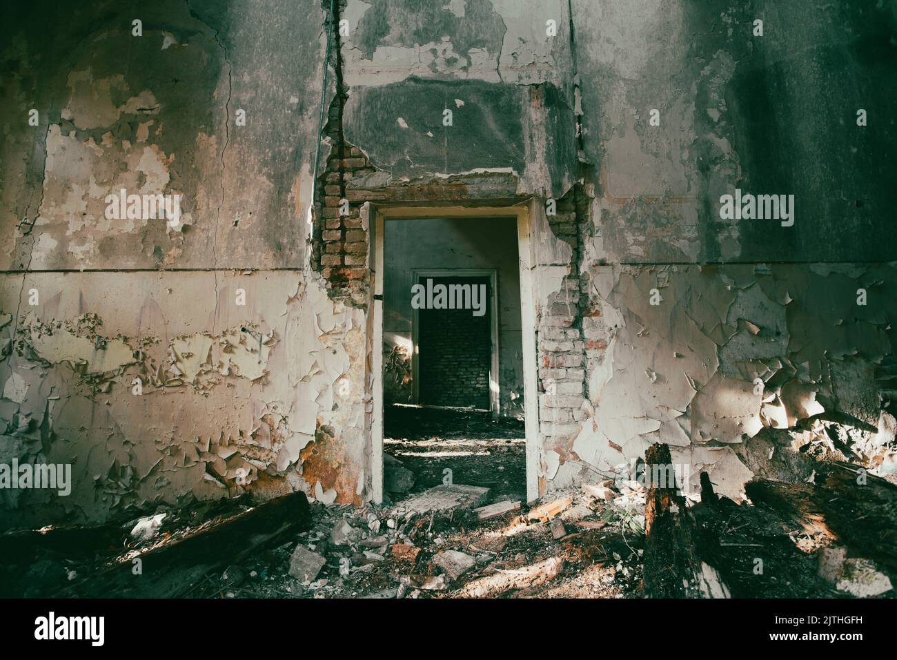 Abandoned haunted manor. Dark dirty grunge and creepy atmosphere Stock ...